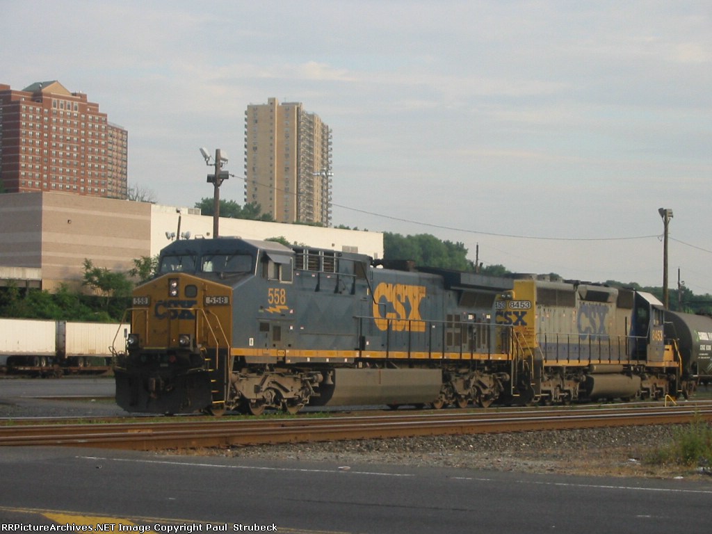 CSX 558